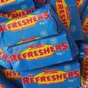 Giant Refreshers (10 Bars): Classic Lemon Chew Only Much Bigger!