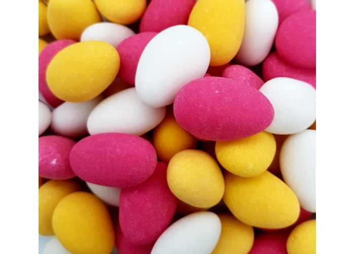 Sugared Almonds: Delicious almonds in a crisp sugar shell
